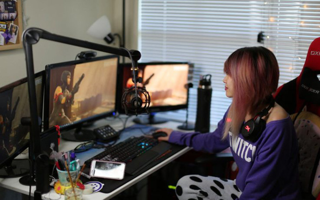 Streamer là gì? Streamer hiện nay kiếm tiền như thế nào?